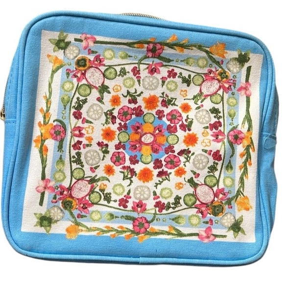 Estee Lauder | Makeup | Este Lauder Collection Blue Boho Vintage Floral ...